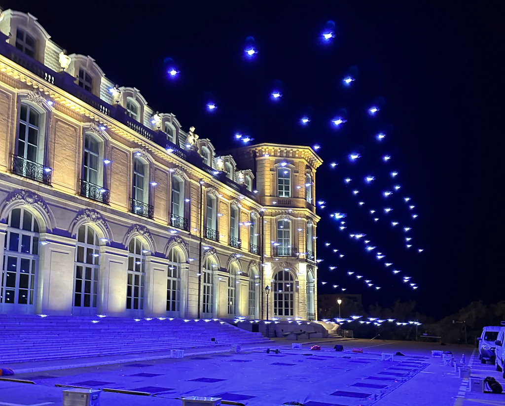 Spectacles de Drones Lumineux pour vos événements - STELLAIR