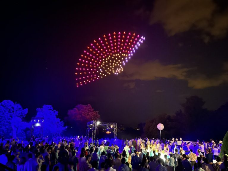 How a light show works - STELLAIR